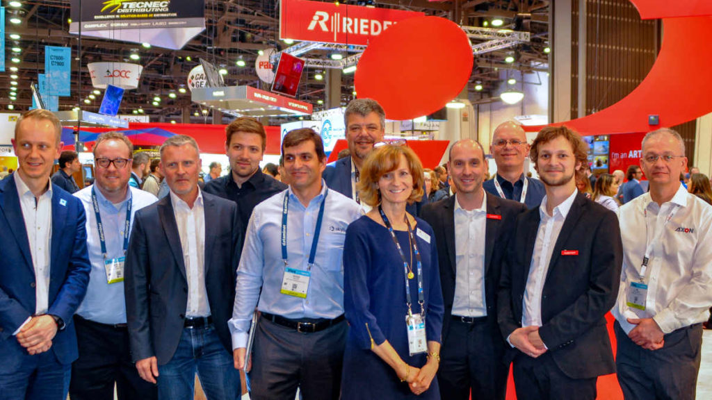 Riedel stellt eine neue Control Panel App für SmartPanels der 1200er ...