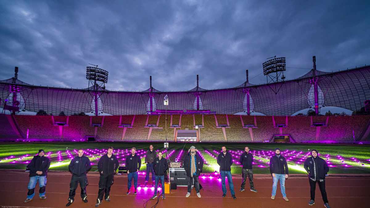 AO Drones und Jerry Appelt inszenieren Drohnen-Lichtshow in München ...
