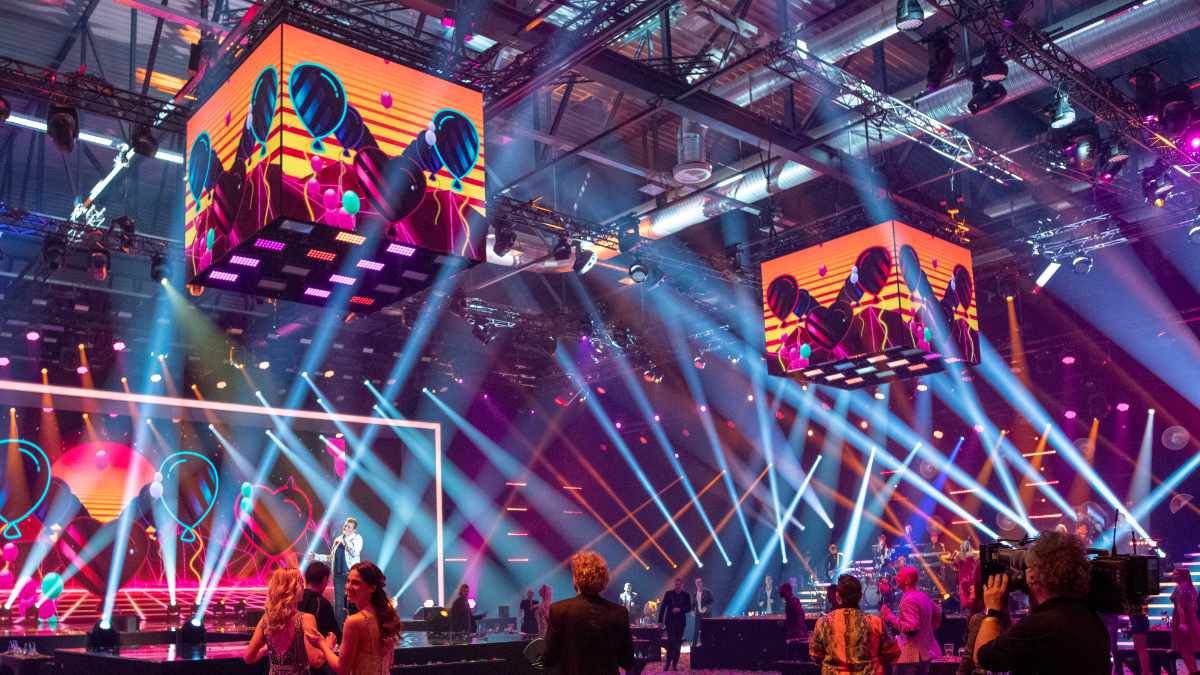 Jerry Appelt inszeniert Pilawa Silvester Show mit Ayrton Lights ...