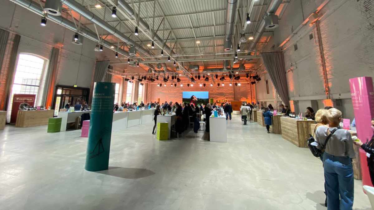 LIGHT EVENT investiert in KL PAR FC von ELATION - EventElevator